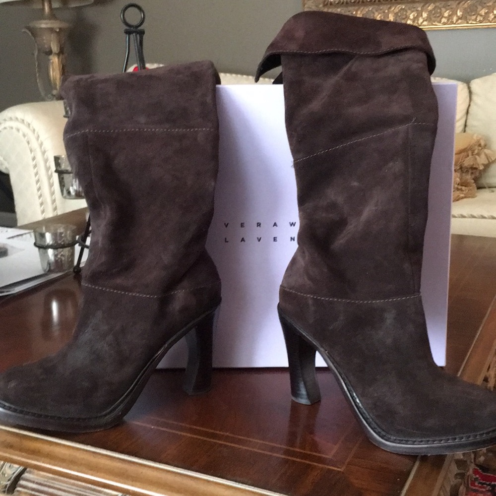 Vera Wang Lavender Westin, Tmoro Oiled Suede Boots - Gem